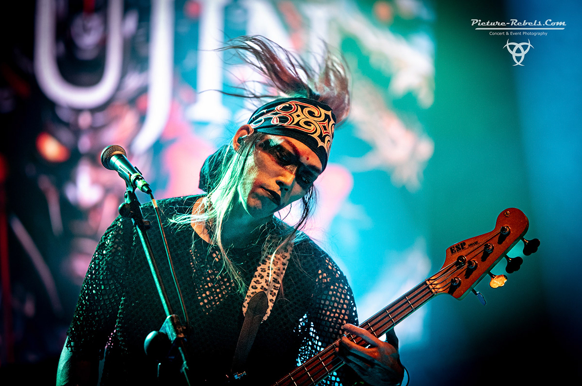 Today we share with you our photos of the current tour of PAIN! Samurai ...